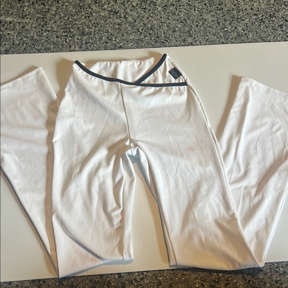 Tiger Friday | Bottoms | Tiger Friday White Yoga Pants Stain On Thigh ...
